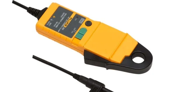 Fluke i30 AC/DC Current Clamp in Dubai UAE | w11stop.ae
